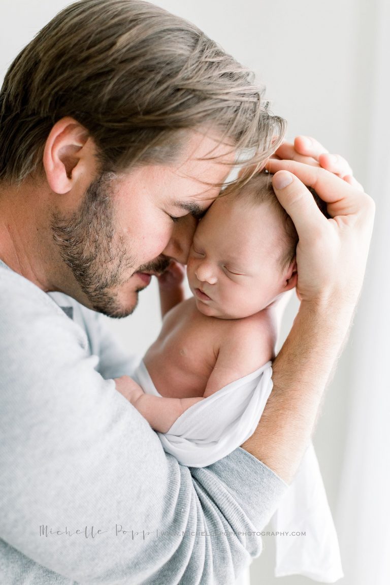 Natural Newborn Photography in Studio In San Elijo