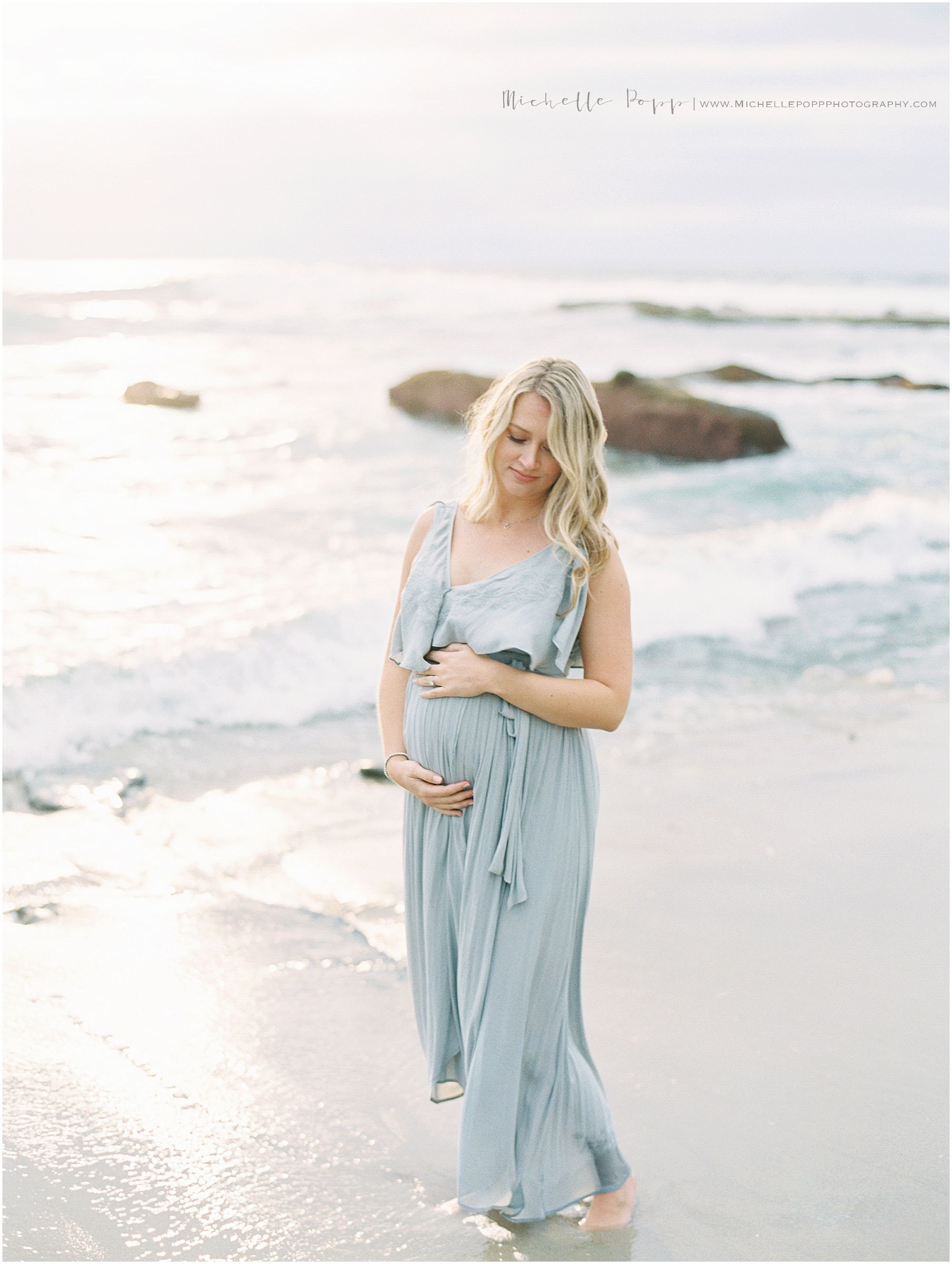 Beach Maternity Photo Session | Windansea Beach